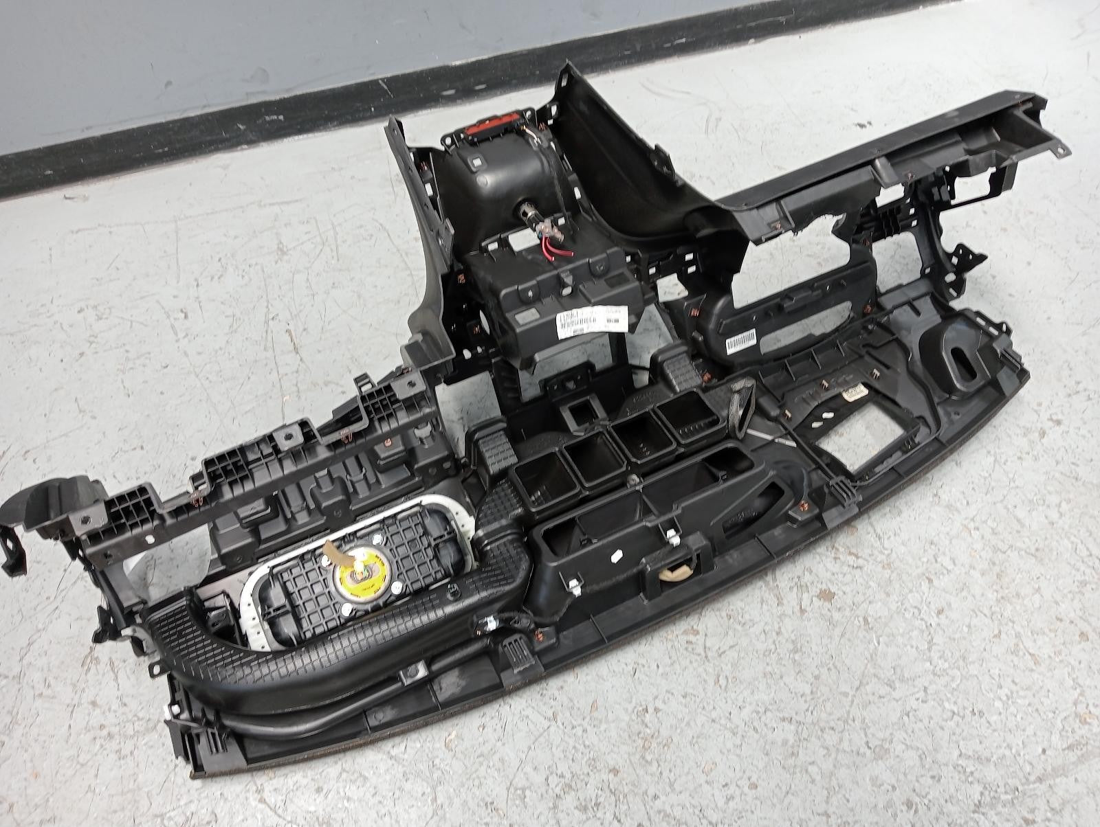 HOLDEN COMMODORE DASH ASSEMBLY VF, SS-V REDLINE, 05/13-12/17 2015 – JCS ...