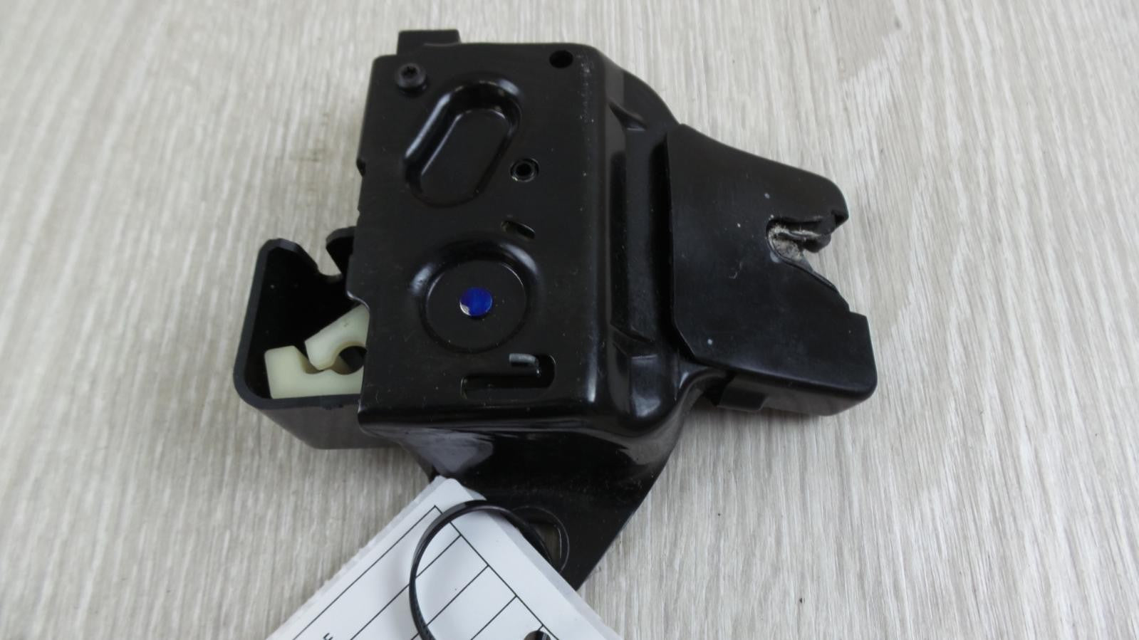 HOLDEN STATESMAN/CAPRICE LOCK MECHANISM BOOTLID LOCK, WN, 05/13-12/17 ...