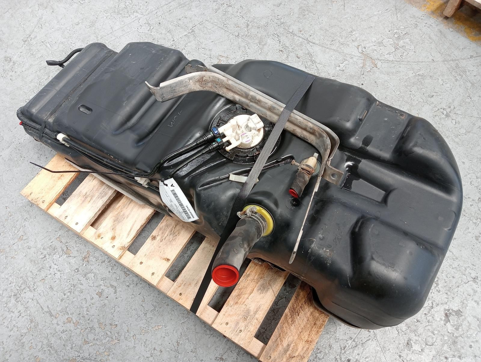 HOLDEN RODEO FUEL TANK RA, DIESEL, 4JH1, 03/03-04/07 2006 – JCS Parts ...