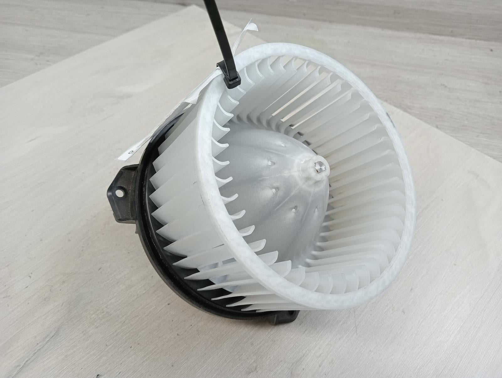 GREAT WALL CANNON UTE HEATER FAN MOTOR NPW, 09/20- 2024 – JCS Parts ...