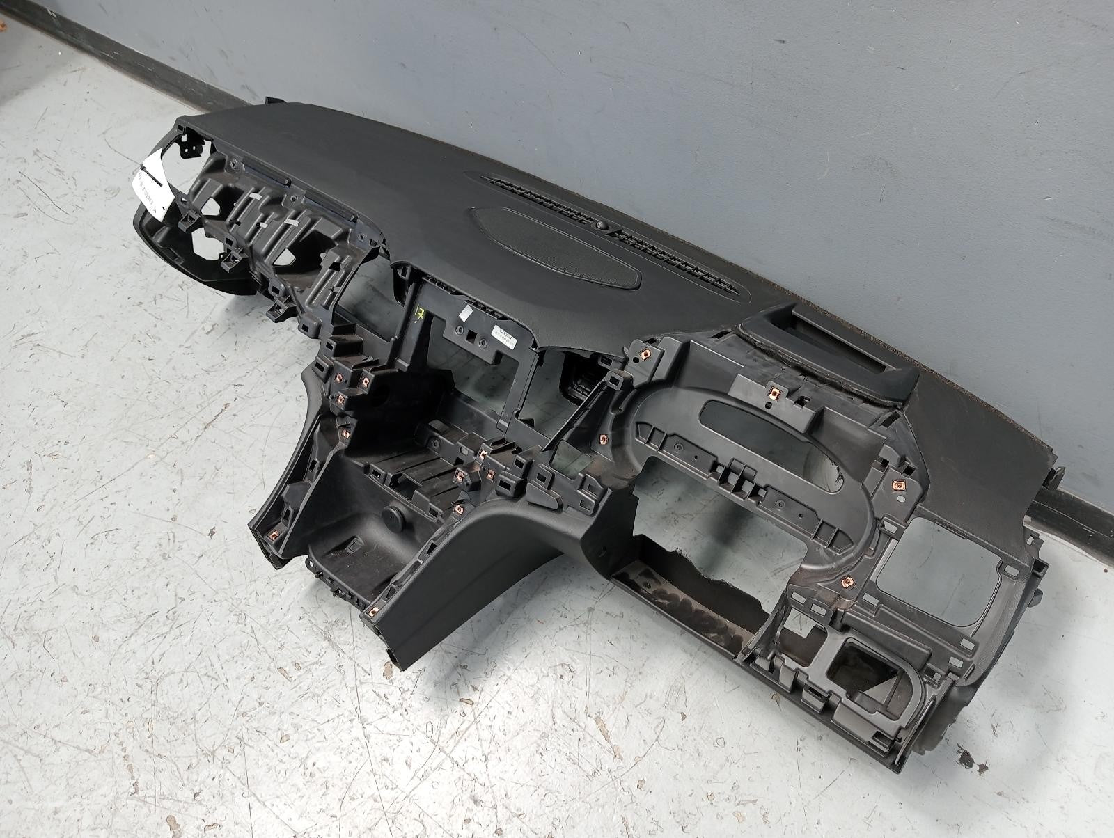 HOLDEN COMMODORE DASH ASSEMBLY VF, SS-V REDLINE, 05/13-12/17 2015 – JCS ...