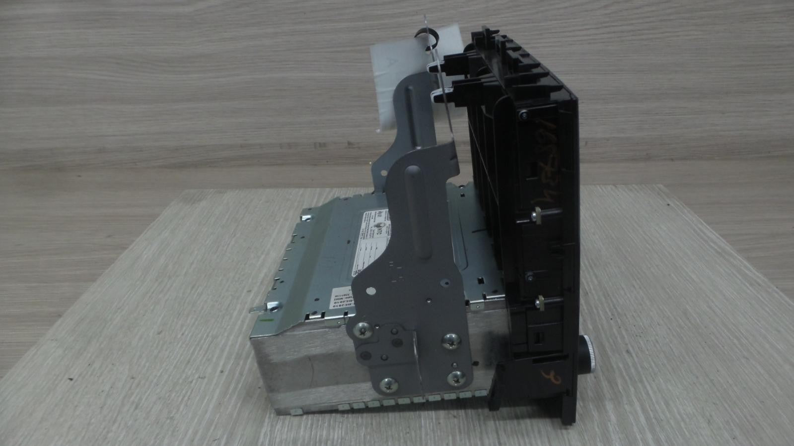 SUBARU XV STEREO/HEAD UNIT 8IN TOUCH SCREEN, NON SAT NAV TYPE, G5X, 03 ...